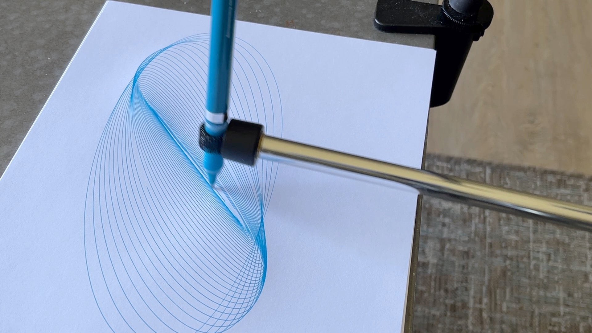 How to Start a Harmonograph Drawing – RD1 Studio